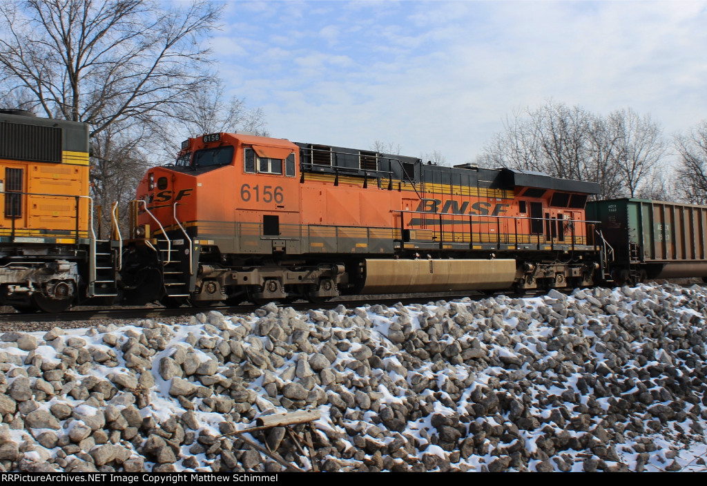 BNSF 6156